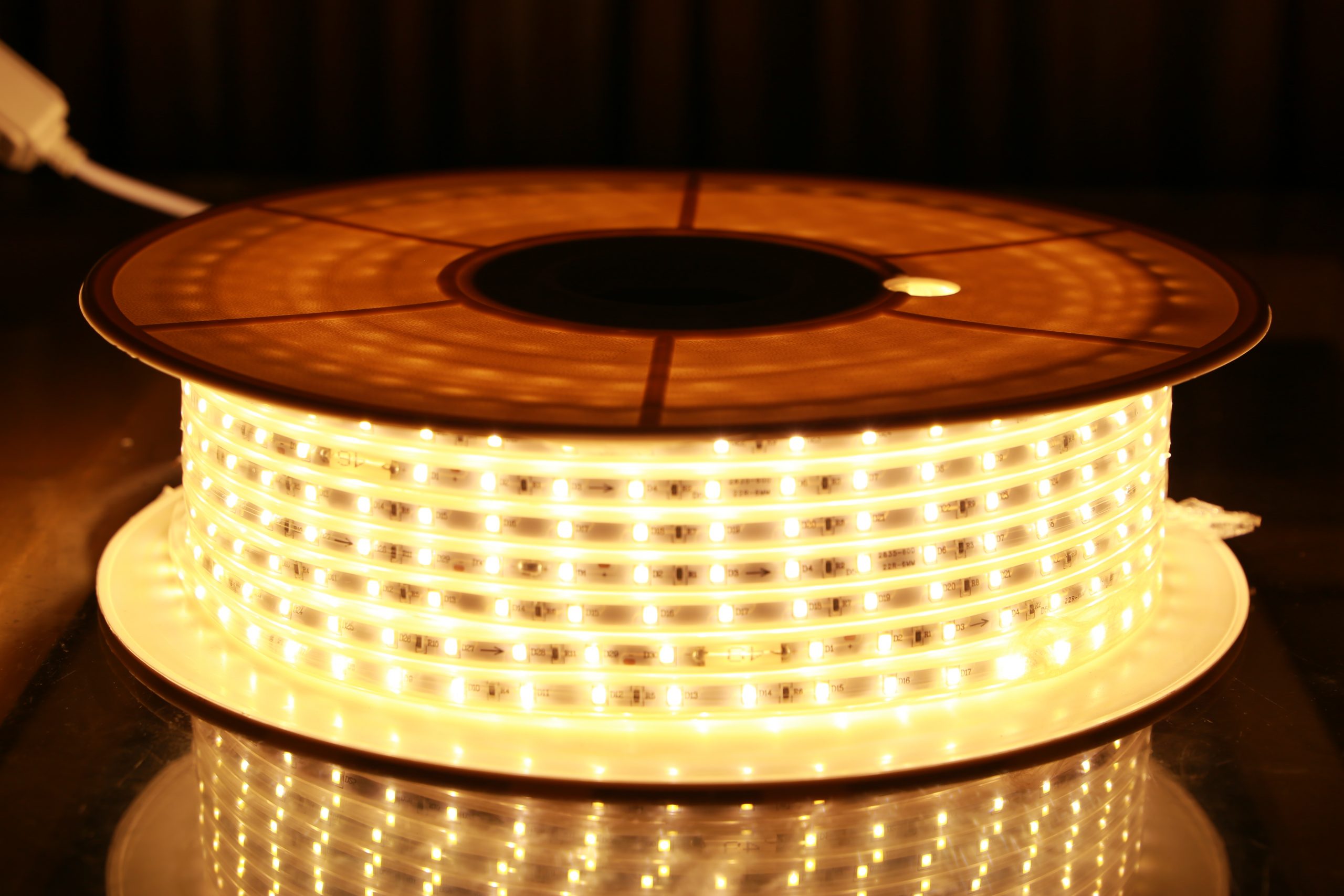 Những tiêu chí lựa chọn đèn LED dây chất lượng - giá hợp lý - TLC Lighting